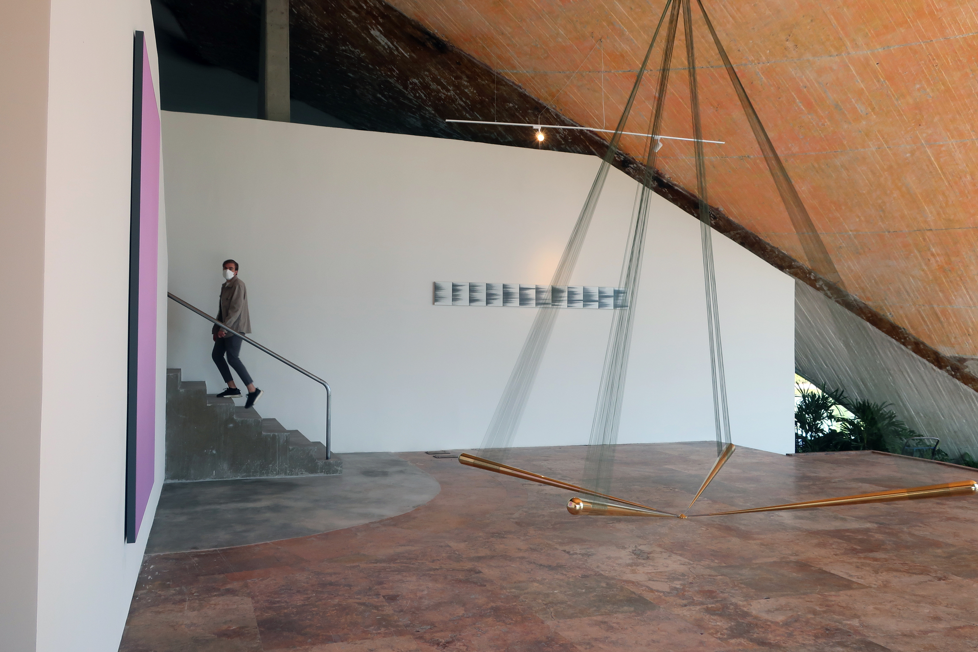 Galería de LAGO/ALGO: un nuevo espacio cultural abre sus puertas en el ...