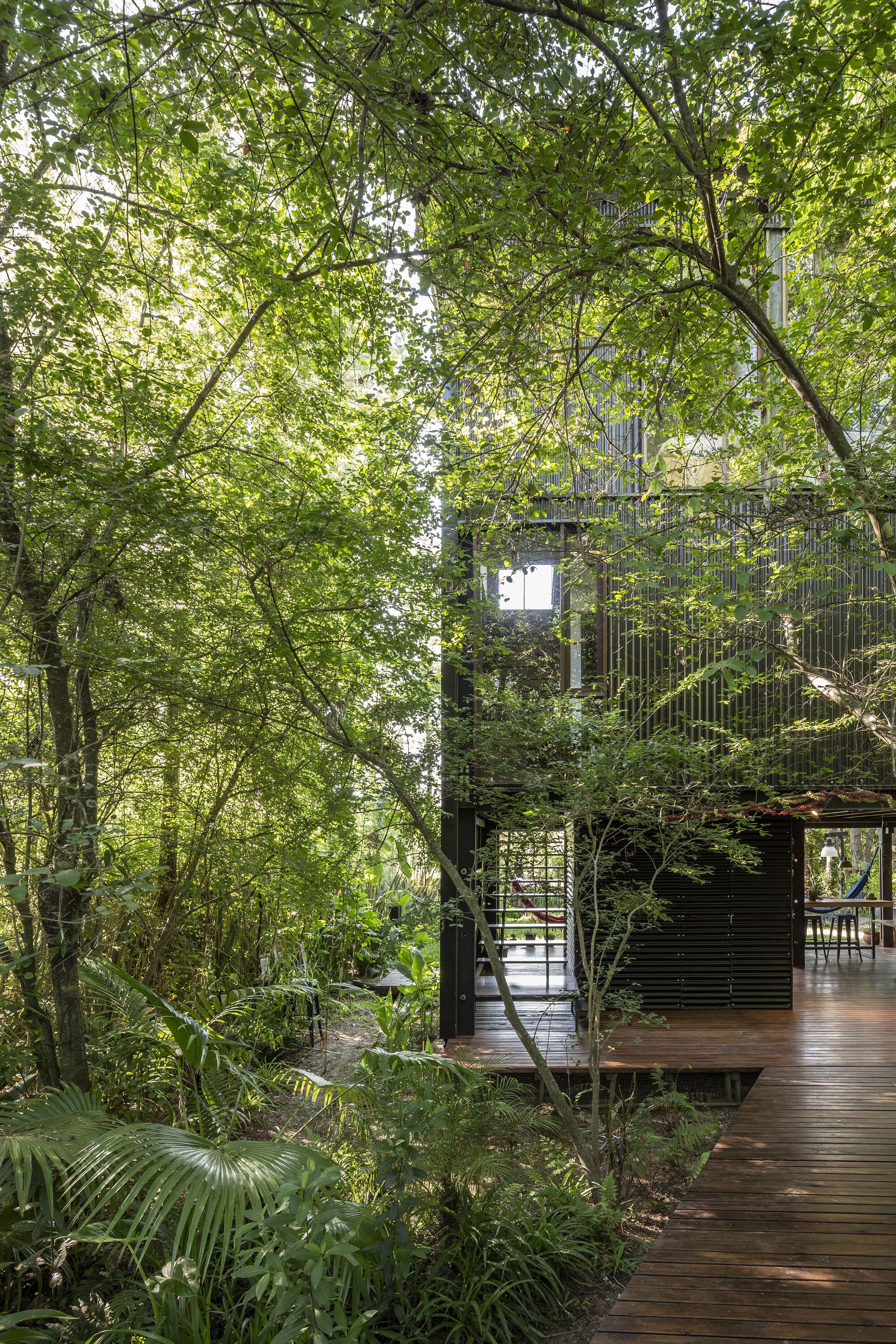 Gallery of Bou House / LMCO arquitectos - 22