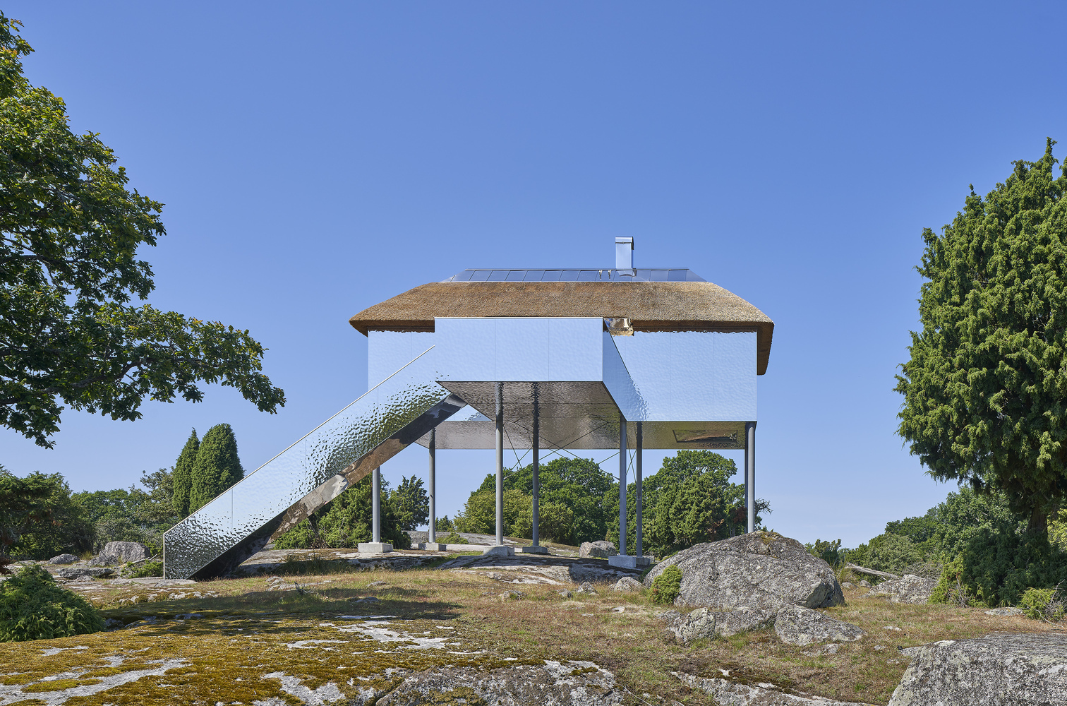 Gallery of Thatched Roofs: History, Performance and Possibilities in ...