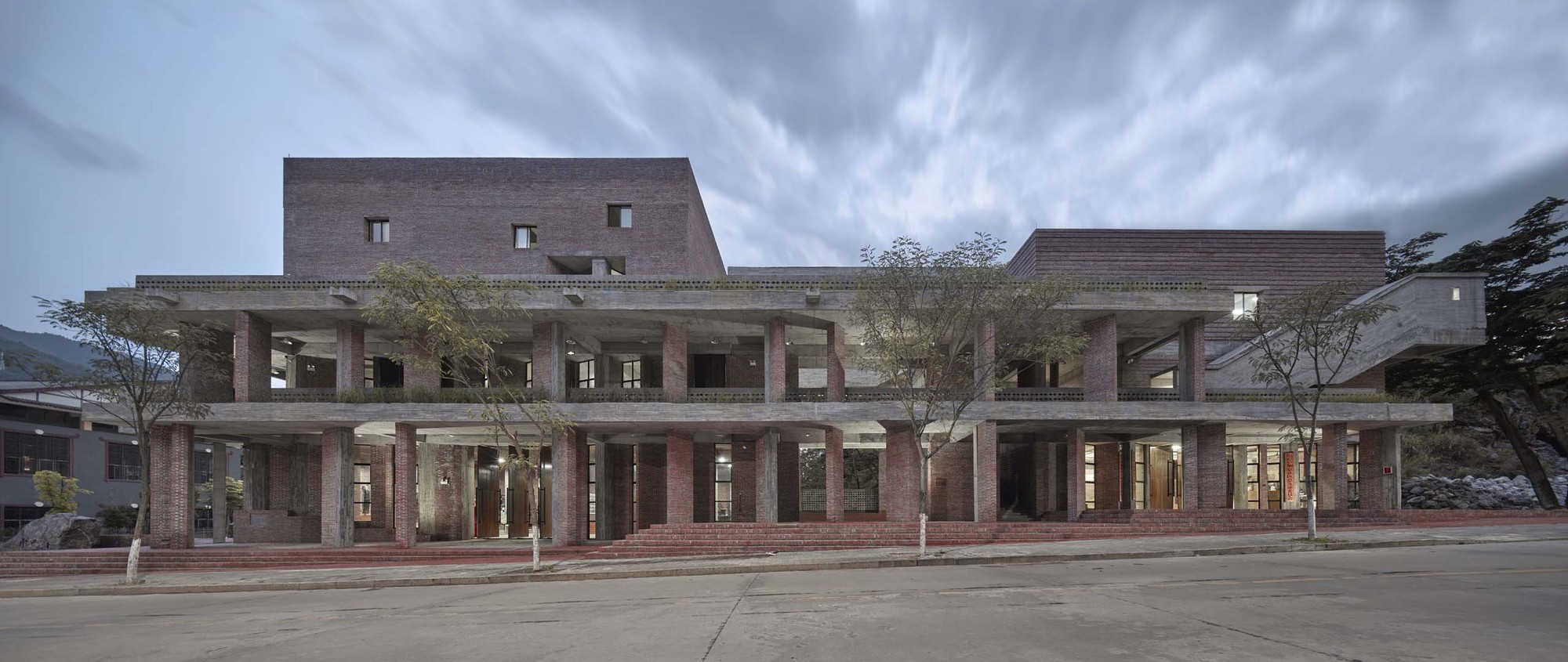 Gallery of Cultural Service Center and Local Workshops of Ruyi Village ...