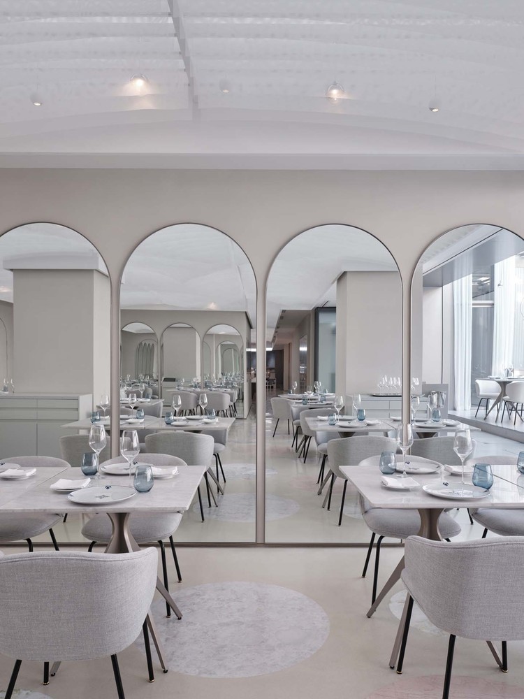 Gallery of New Wave by Da Vittorio Restaurant / Linehouse - 3