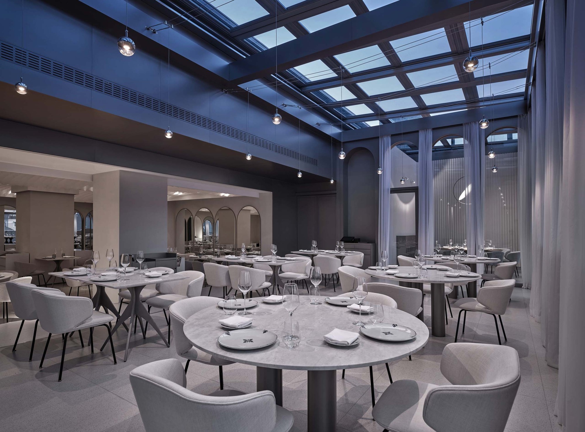 Gallery of New Wave by Da Vittorio Restaurant / Linehouse - 6