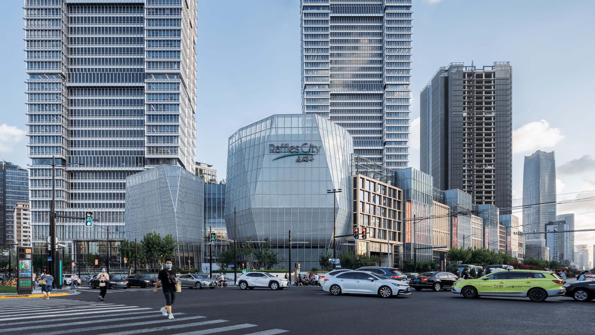 Gallery of Raffles City The Bund / Pelli Clarke & Partners - 19