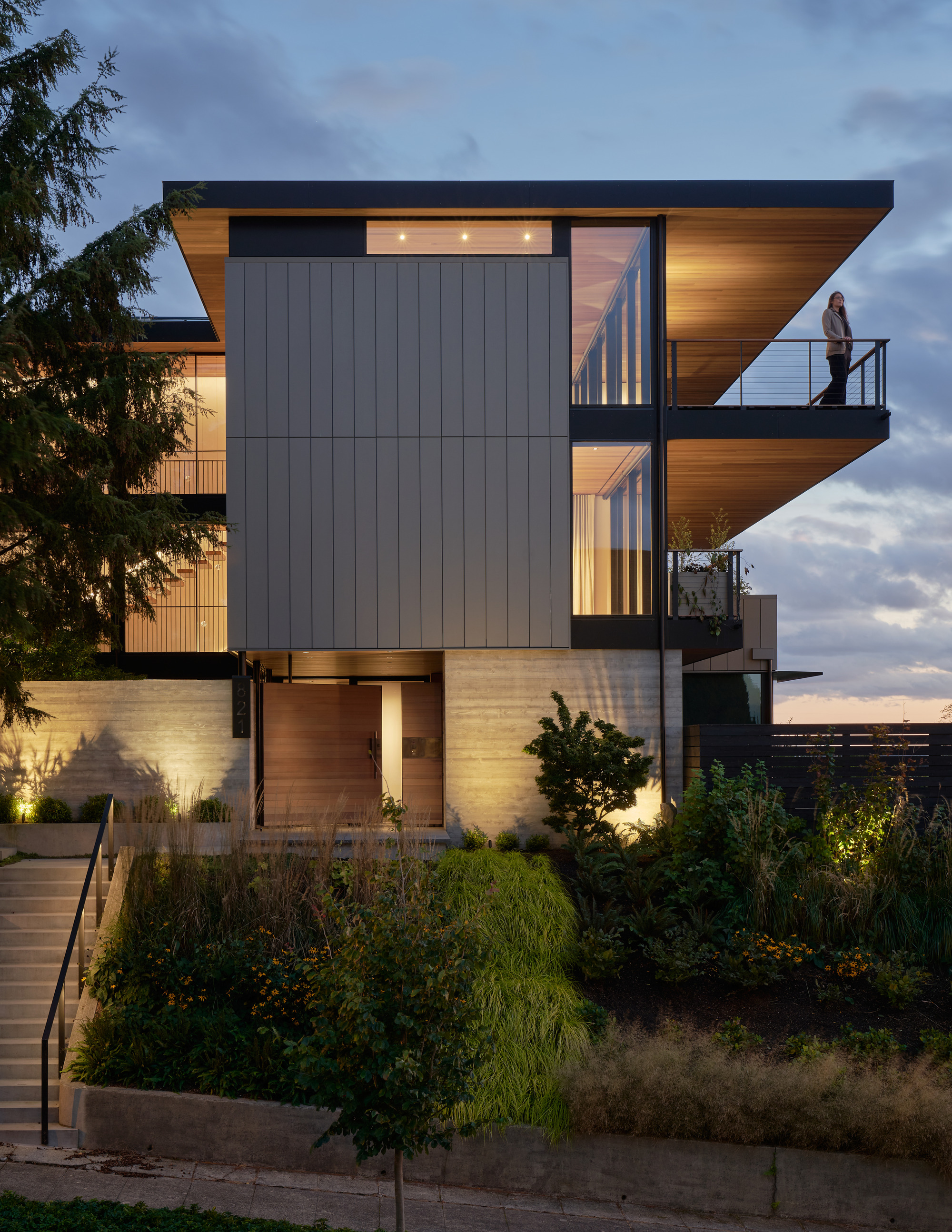 Gallery of The Perch House / Chadbourne + Doss Architects - 11