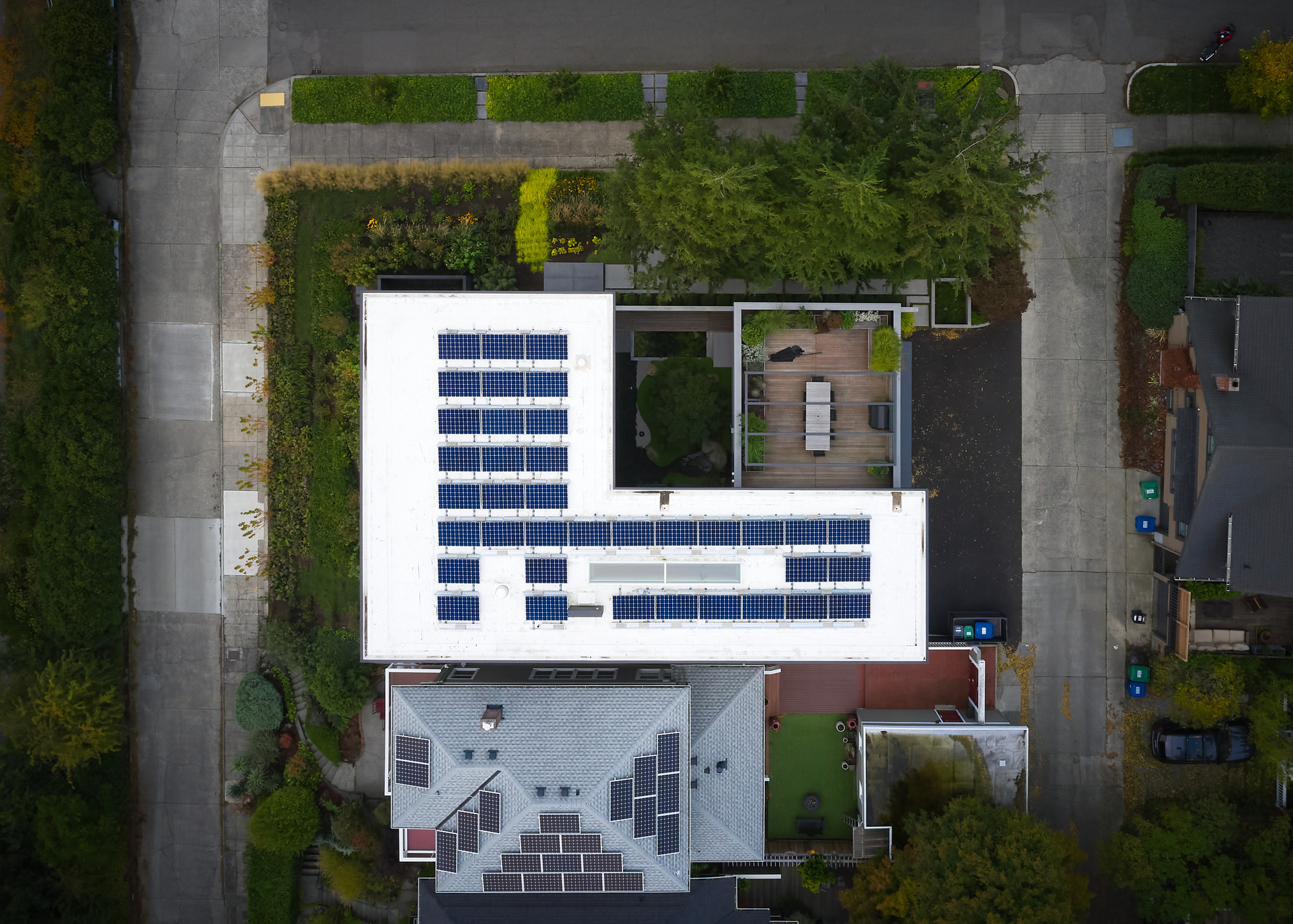 Gallery of The Perch House / Chadbourne + Doss Architects - 17