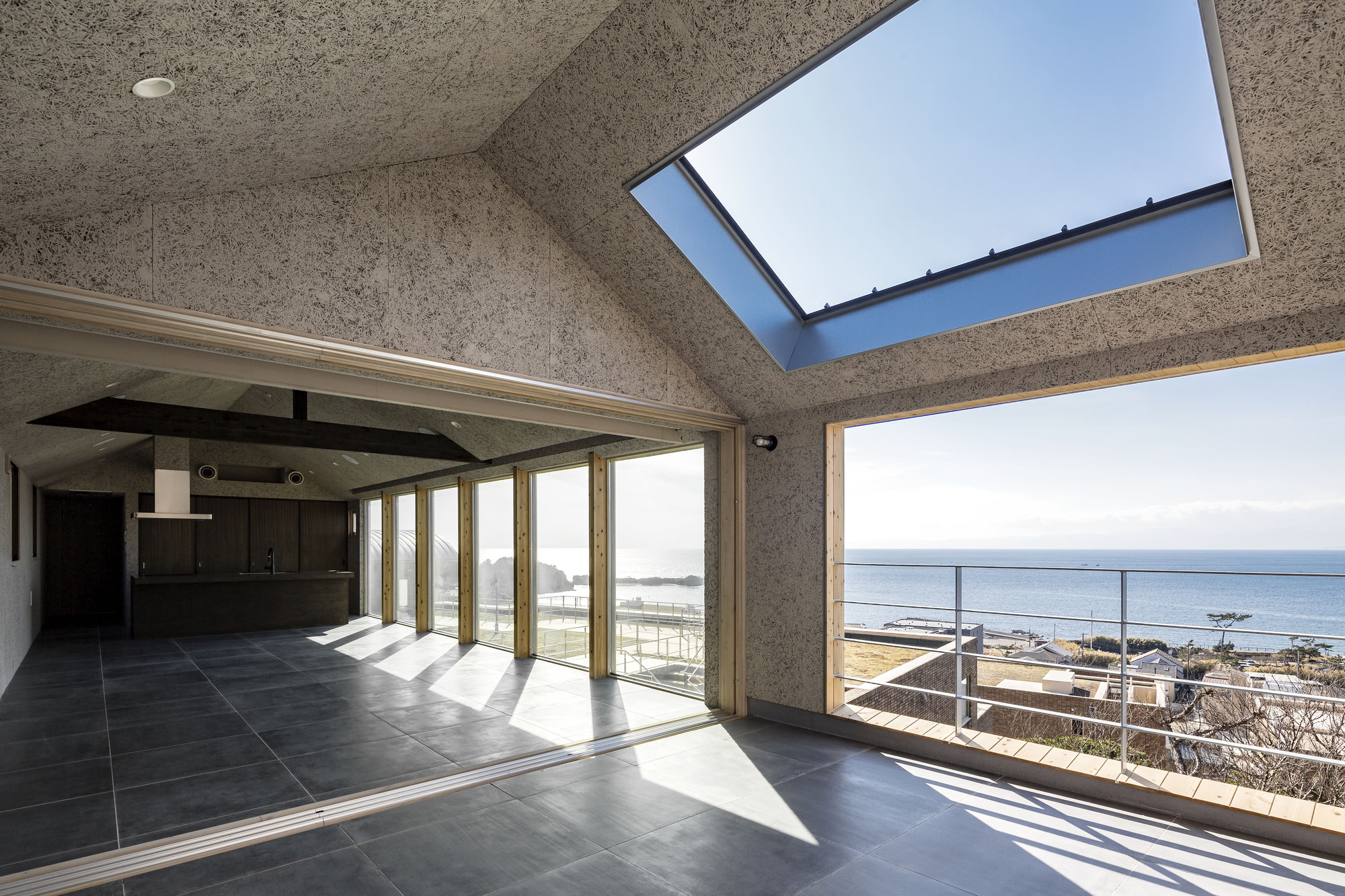 Gallery of Panorama House / Mosaic Design Inc. - 10