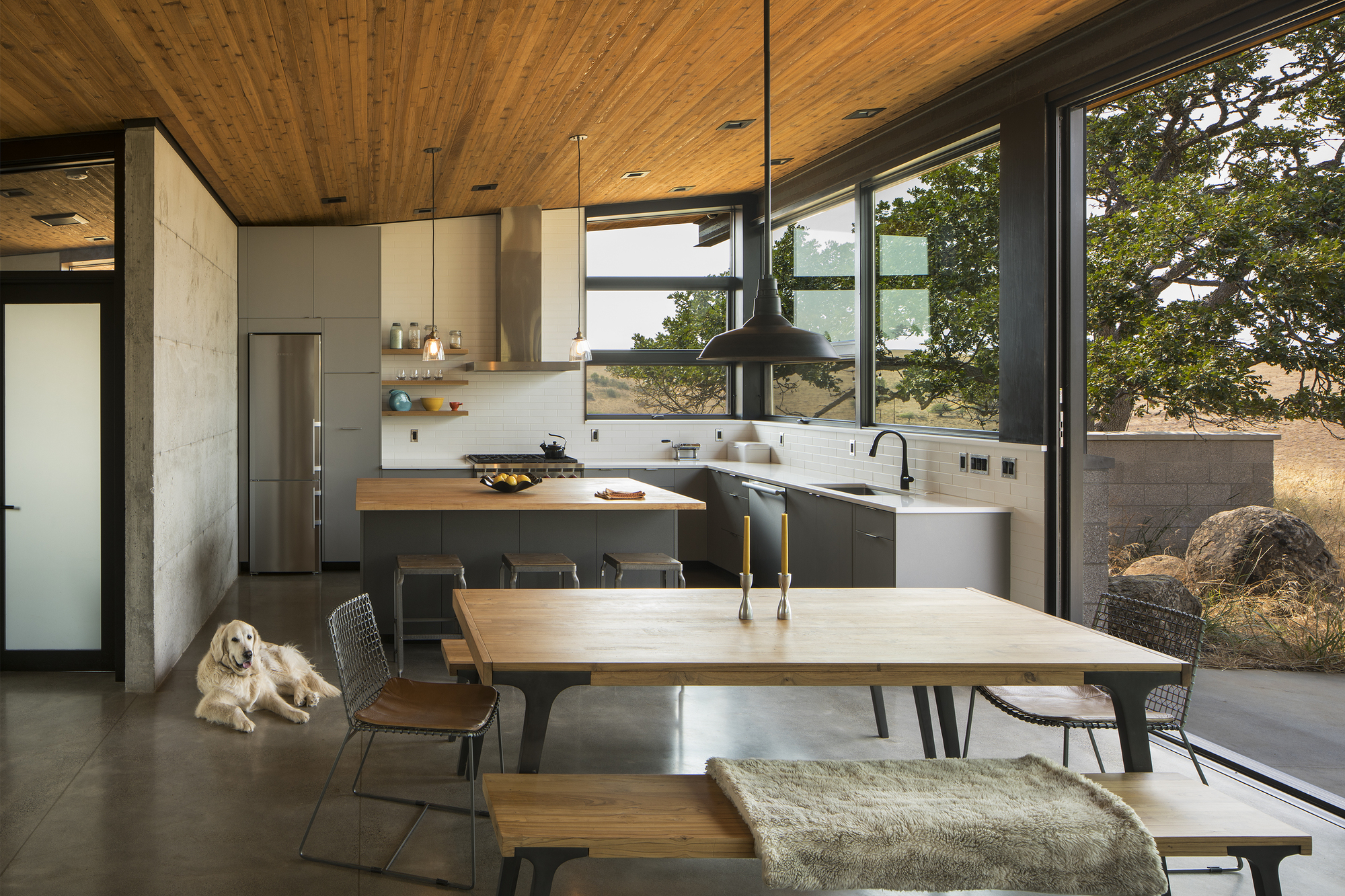 Gallery of High Prairie Residence / eb architecture + design - 21