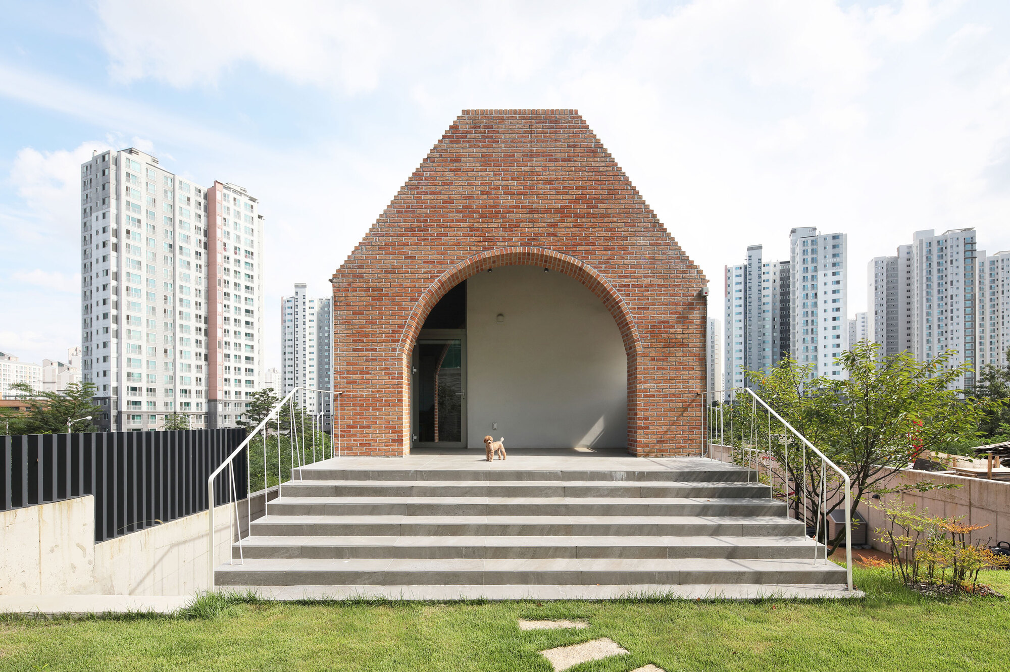 Galeria de Casa Zeppelin / SOBO architects - 8