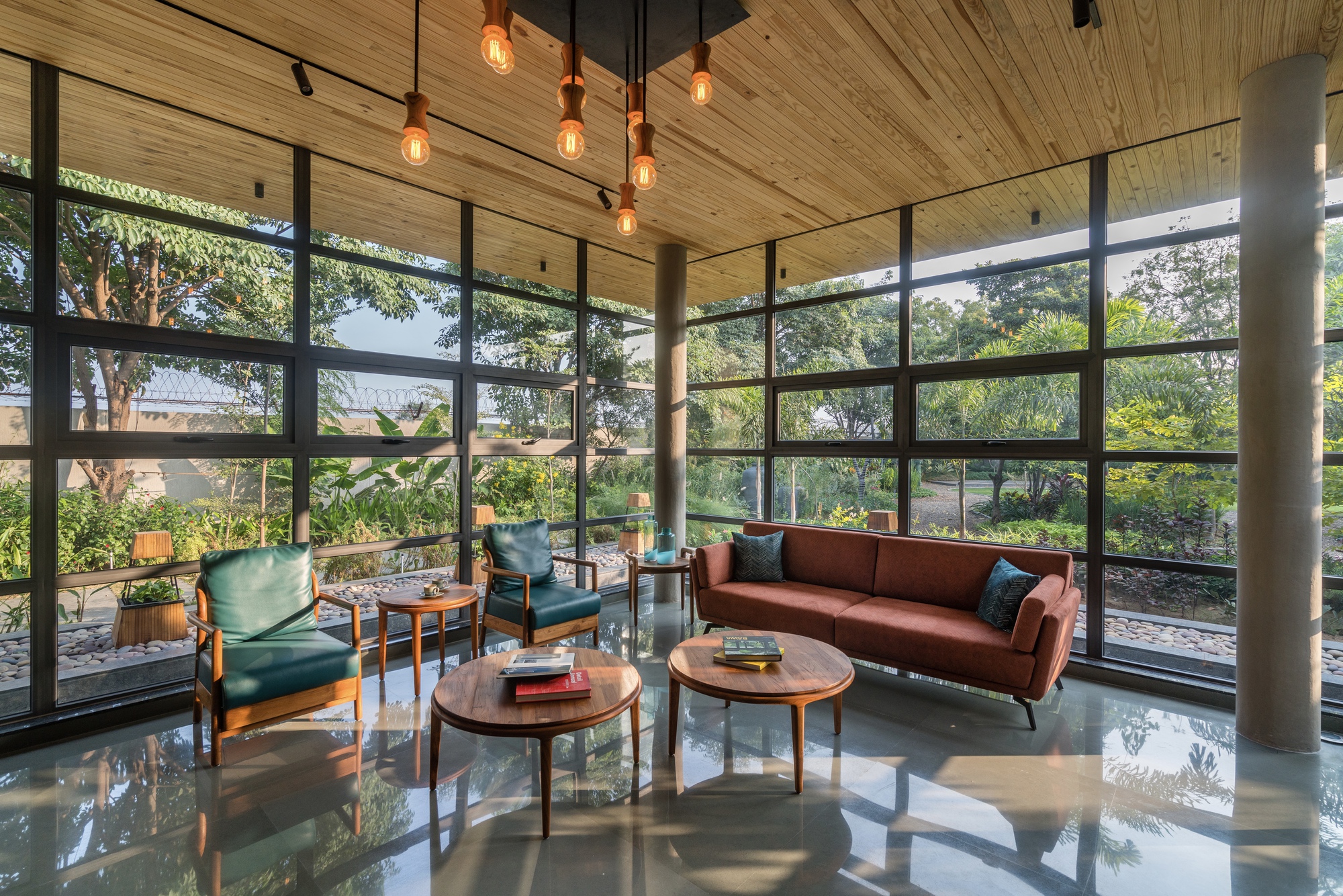 Gallery of The Foliage House / VPA Architects - 6