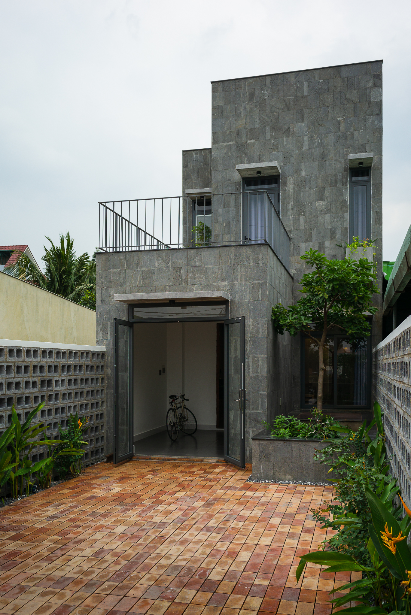 Gallery of BiBi House / Atelier TAs - 28