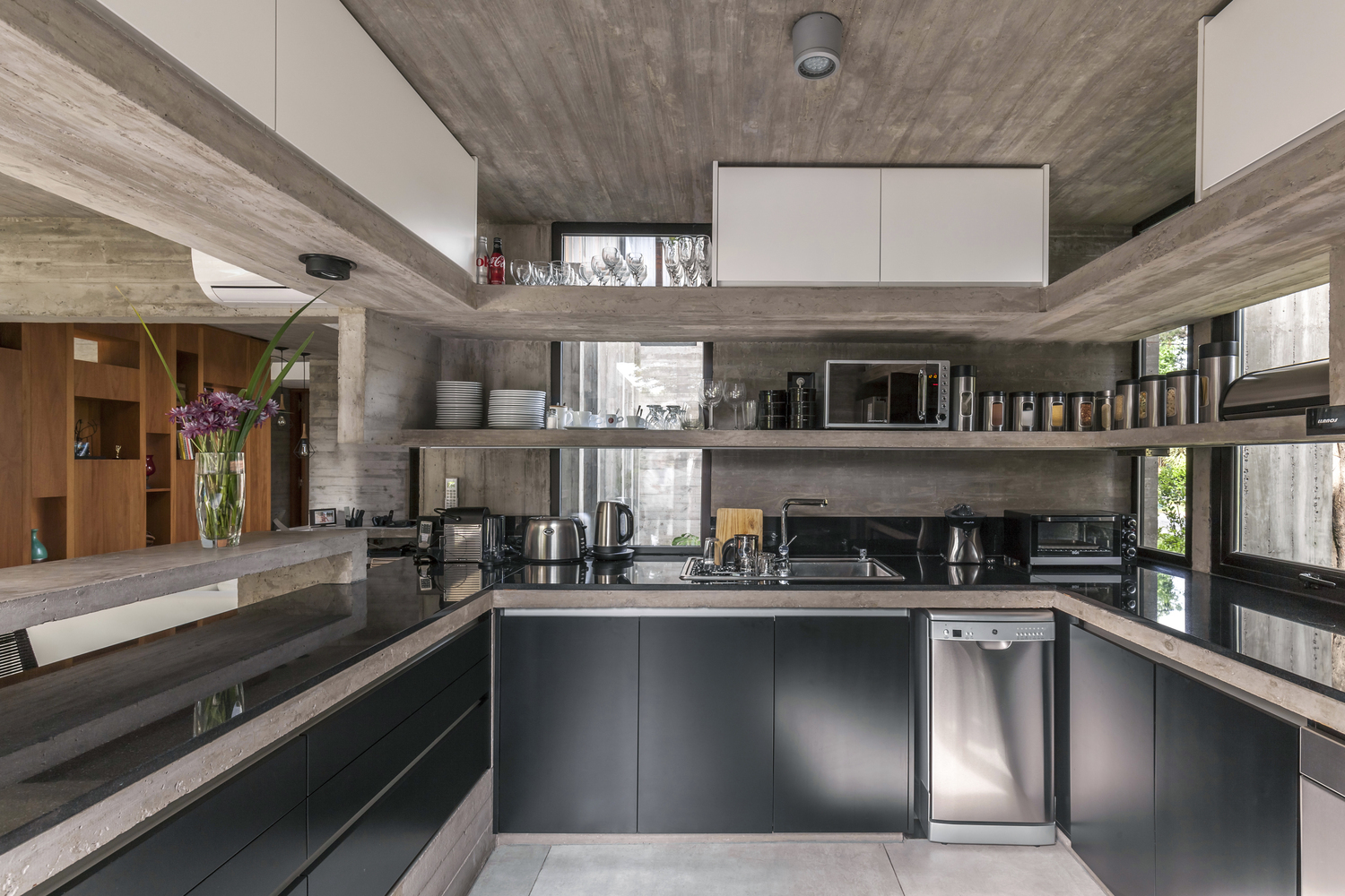Gallery of Integrated Kitchens in Argentinean Housing: Houses and Flats ...