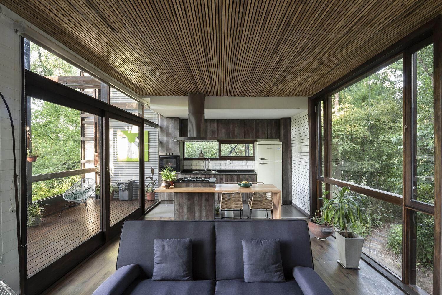 Gallery of Integrated Kitchens in Argentinean Housing: Houses and Flats ...