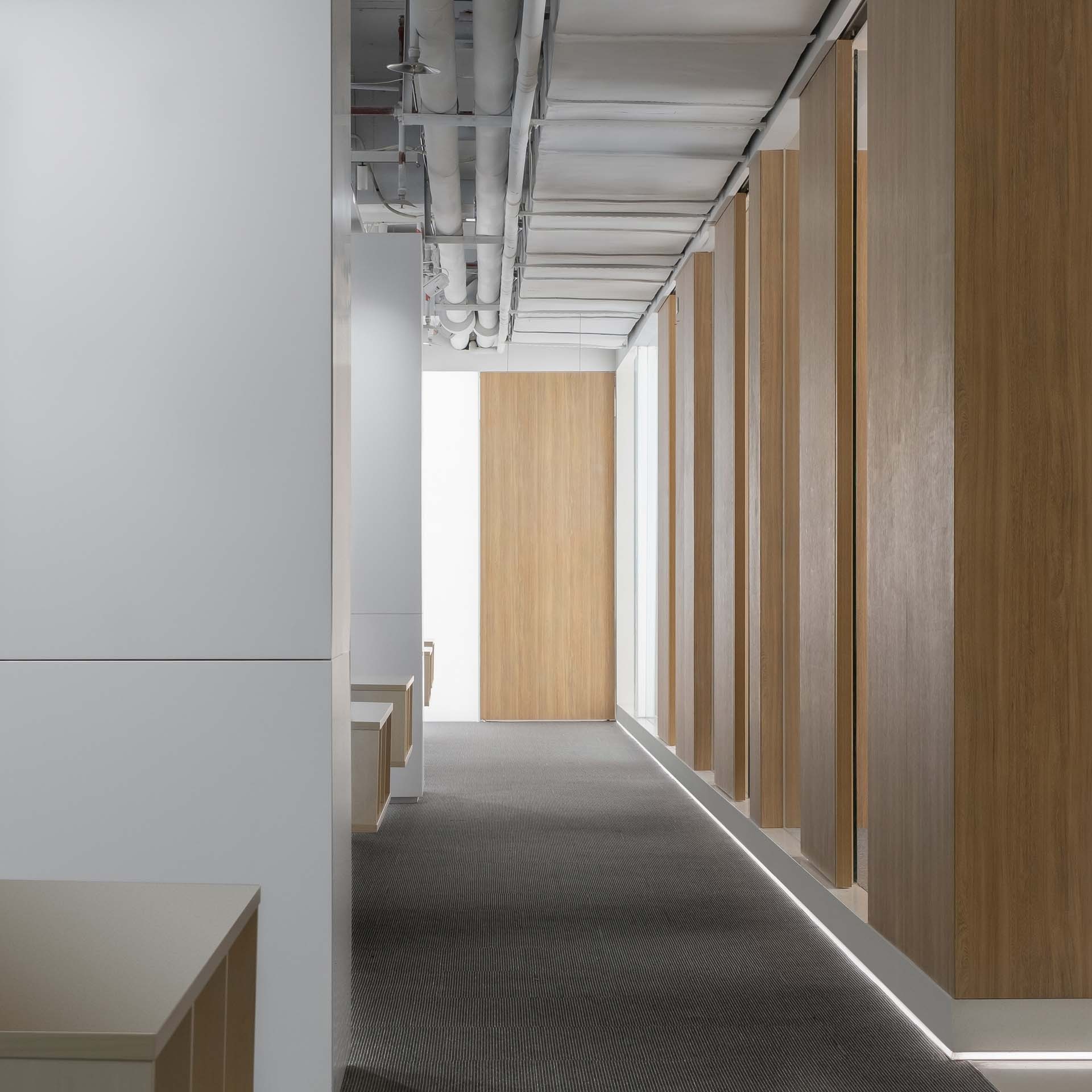 Gallery of Jiu Mao Jiu Group Office / E Studio - 22