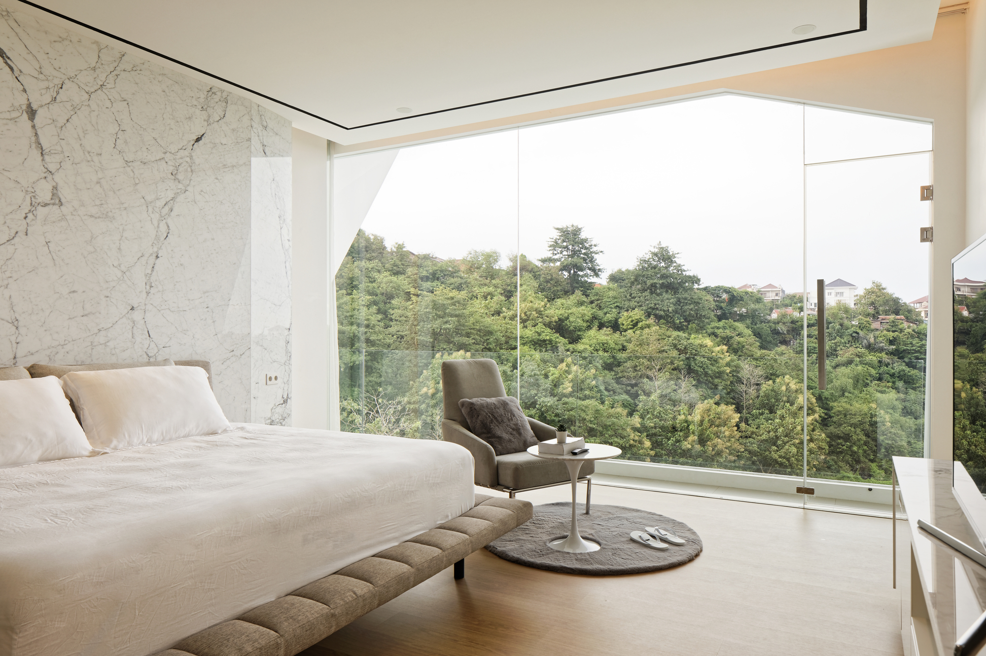 Gallery of Z-Line House / MSSM Associates - 6