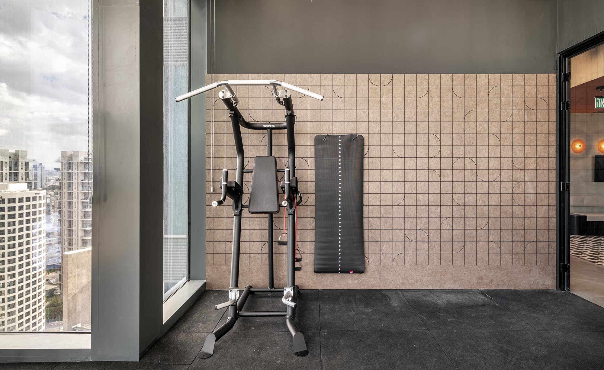 Gallery of Overwolf Office / Switchup - 12