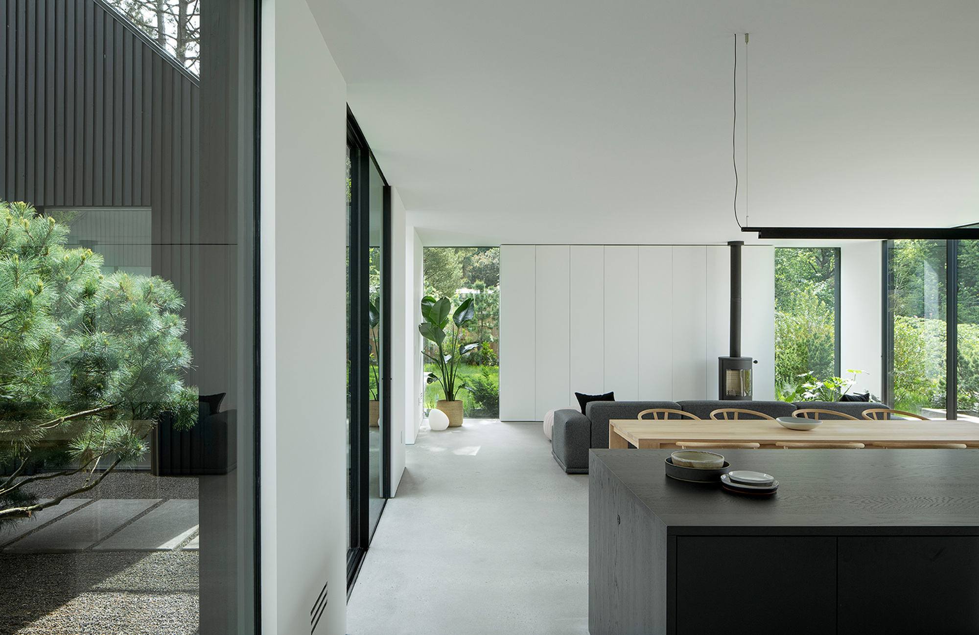 Gallery of Tripod House / Fieldwork Design & Architecture - 4