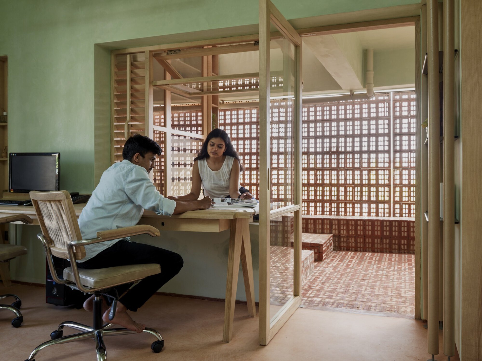 Gallery of Studio by the Hill / Mind Manifestation Design - 6