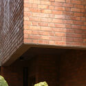 Narrow Brick House / Srijit Srinivas - ARCHITECTS | ArchDaily