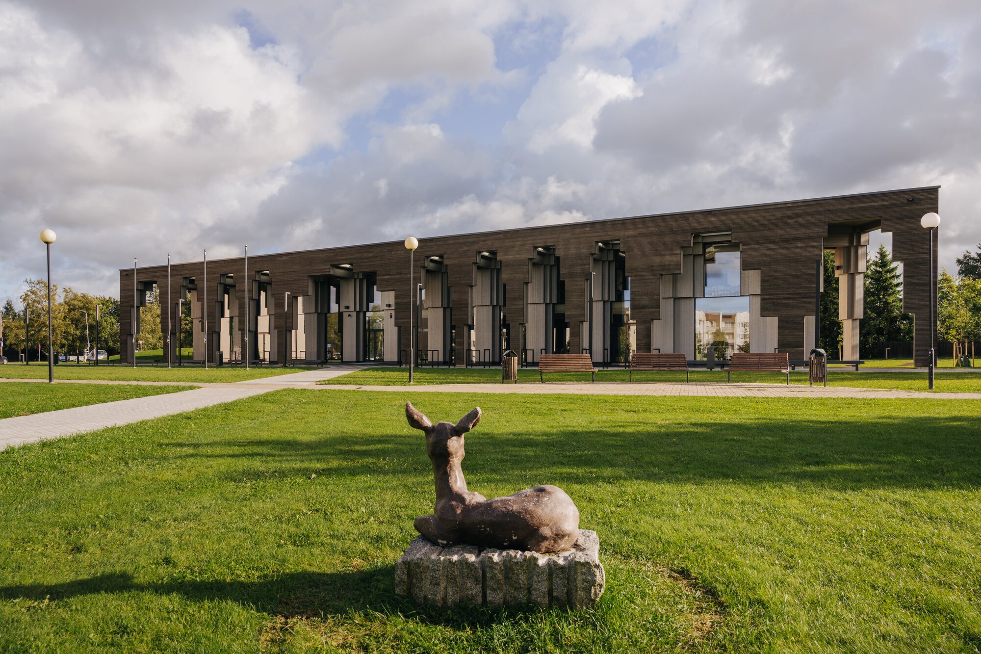 Gallery of The Rural Municipal Building in Saue / molumba - 8