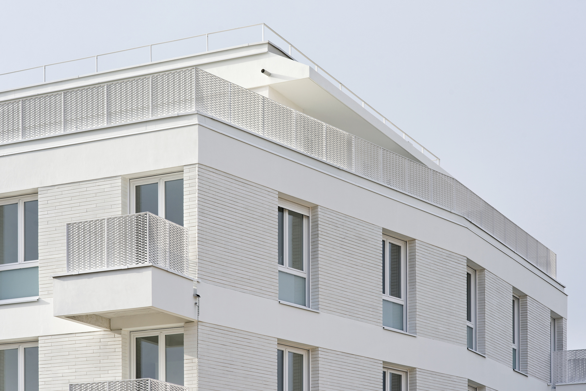 Gallery of 18 Social Housing Units in Valenton / Benjamin Fleury ...