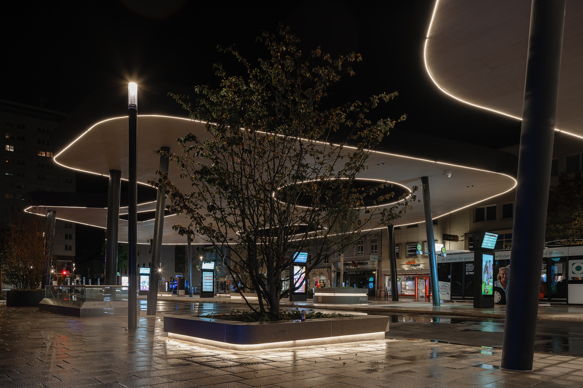 Gallery of Kaiser-Josef-Platz Wels / atelier dede + Steinkogler Aigner ...