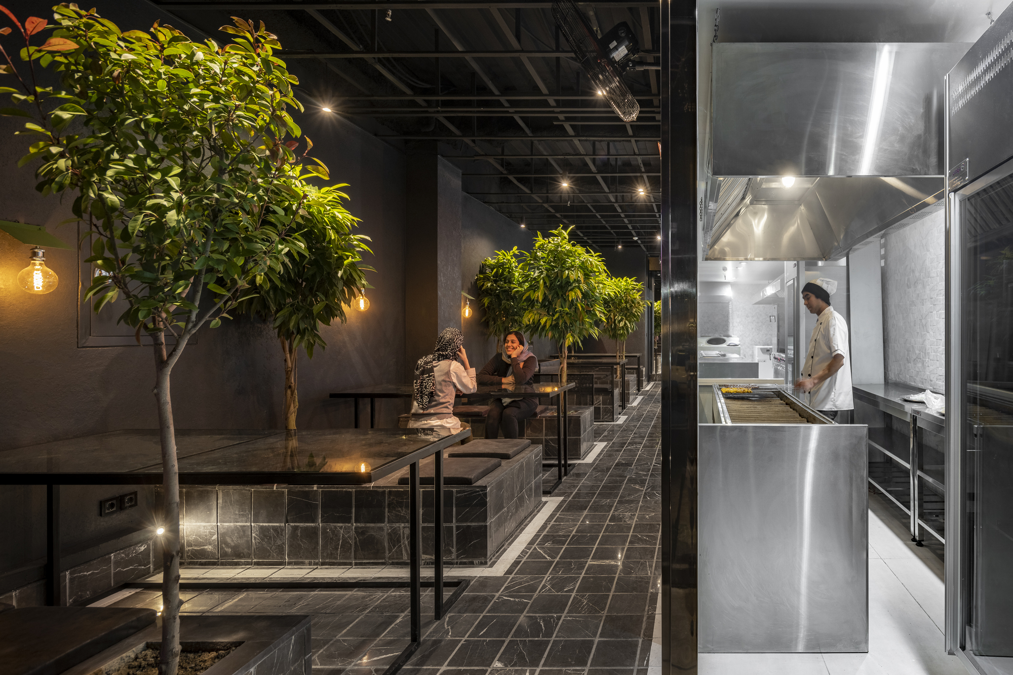 Gallery of The Exo-interior Restaurant / Paad Architects - 4