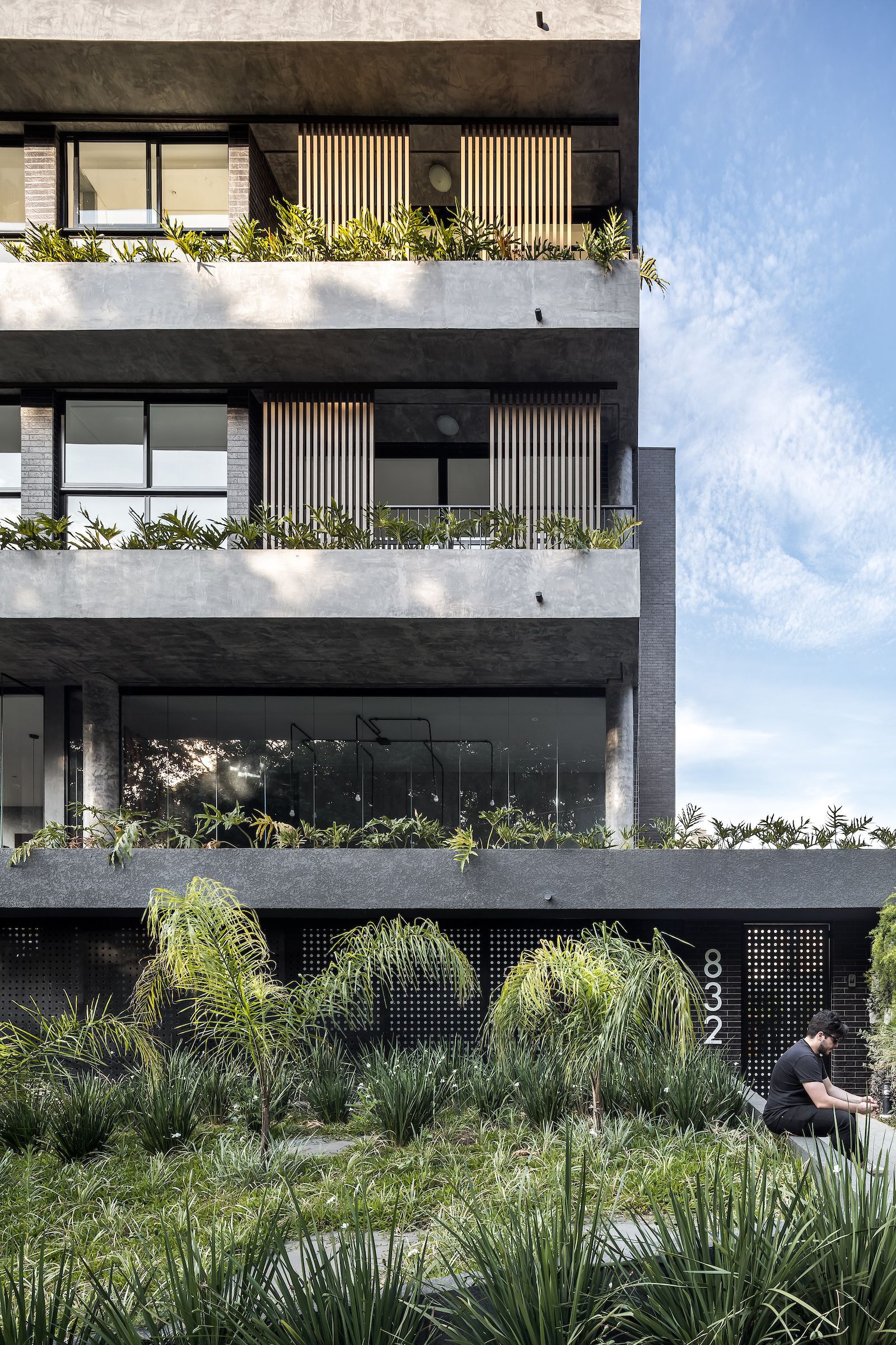 Gallery of Klee Urban Habitat Building / Solo Arquitetos - 13