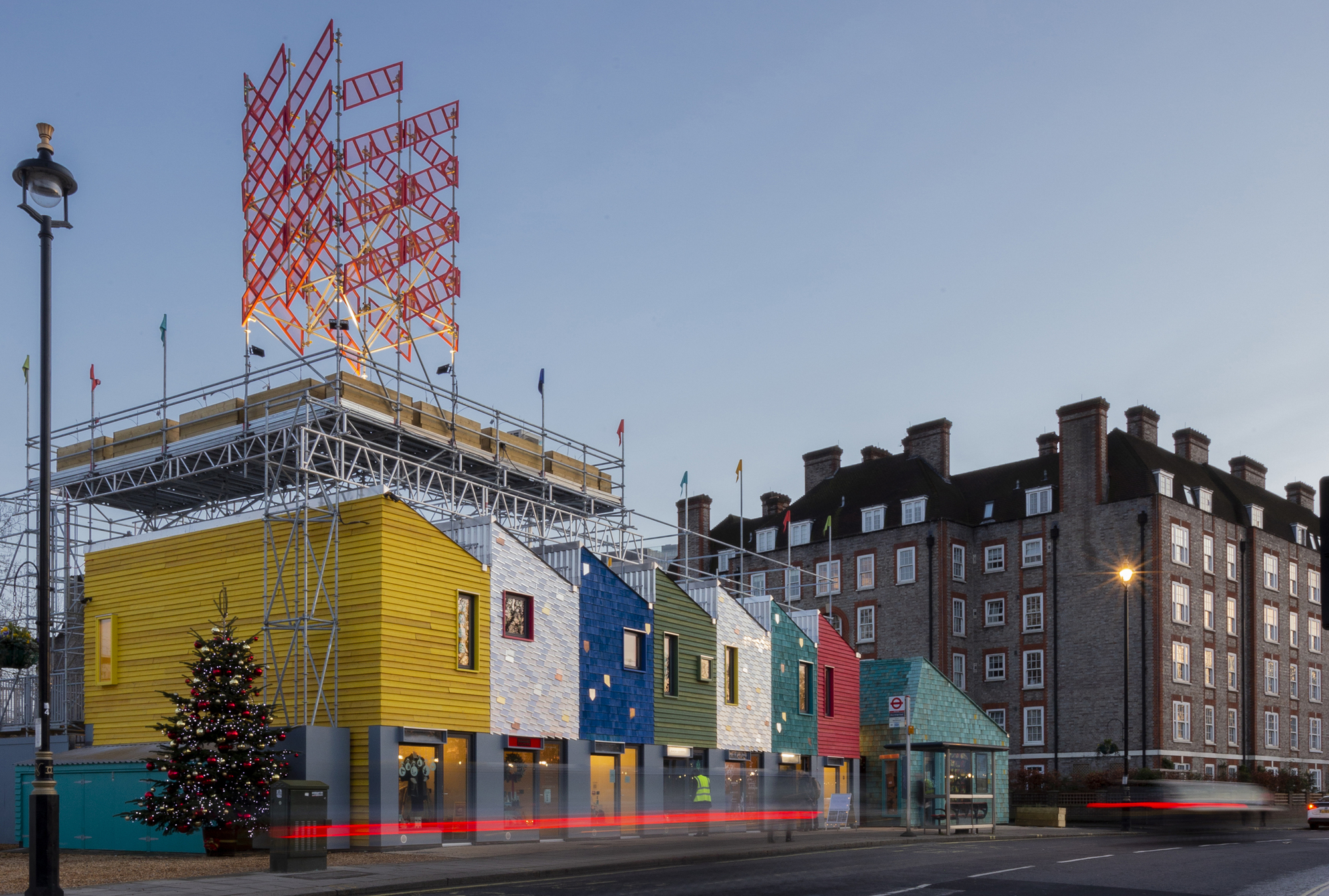 Gallery of Ebury Edge Community Center / Jan Kattein Architects - 7