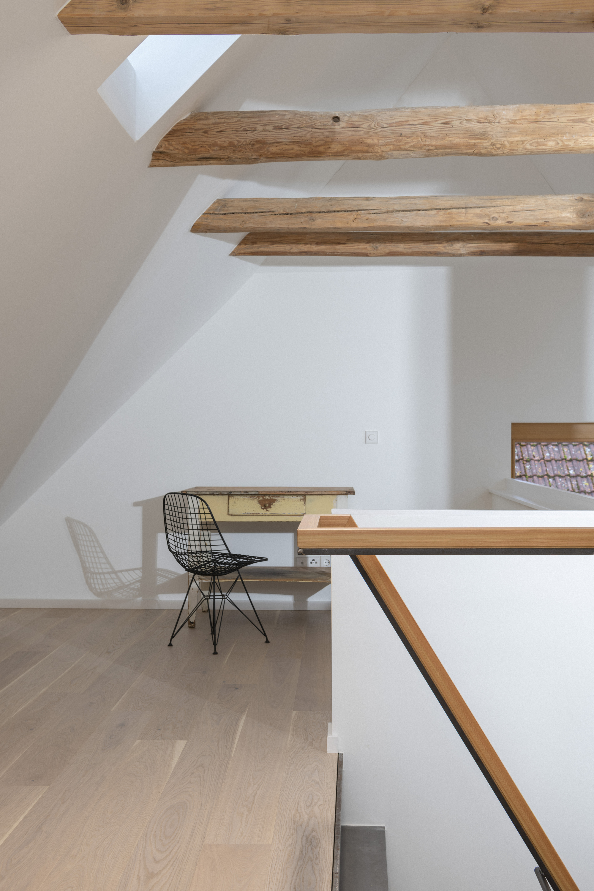 Gallery of House in No Man’s Land / Hoff Architects + Sierra Boaz Cobb - 15