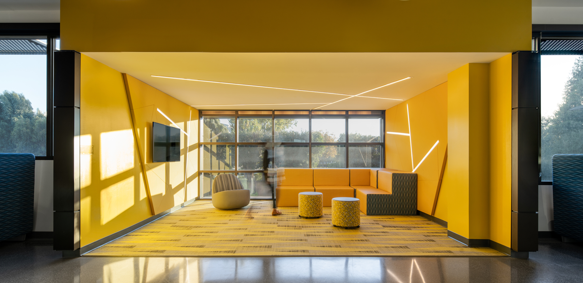 Gallery of TIDE Academy / LPA - 10