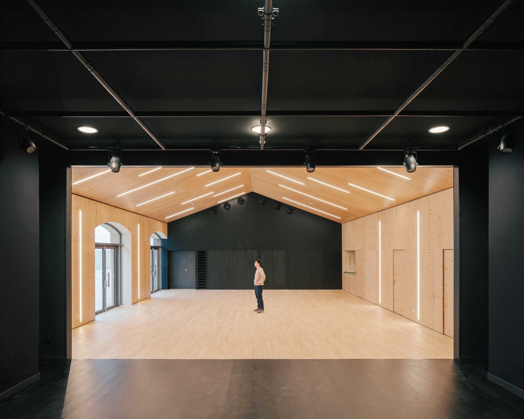 Gallery of Rotation Workshops Multi-Purpose Hall and Association House ...