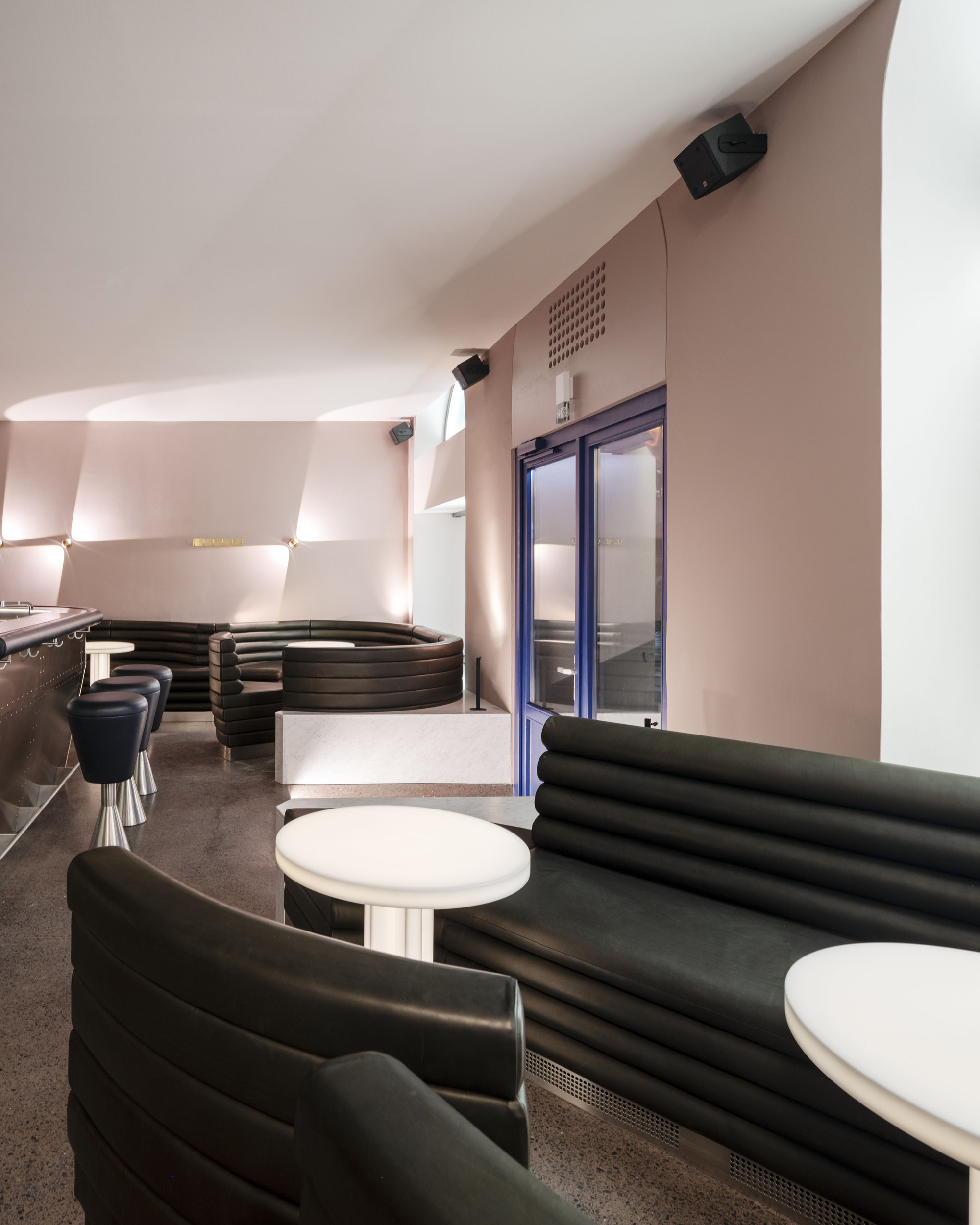 Gallery of Sputnik Bar / Steiner Architecture - 10