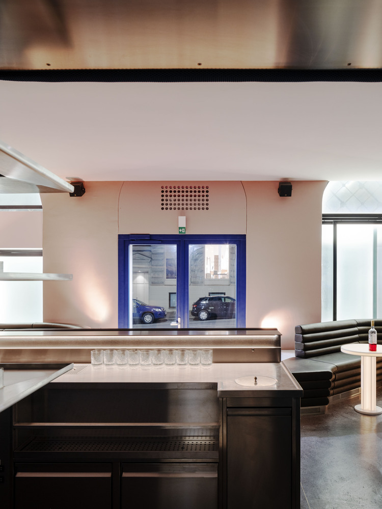 Gallery of Sputnik Bar / Steiner Architecture - 1