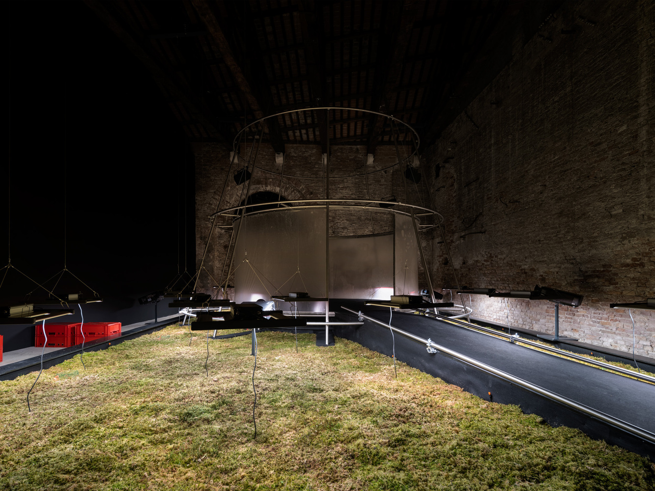 Galería de Un primer vistazo a las instalaciones arquitectónicas de la ...