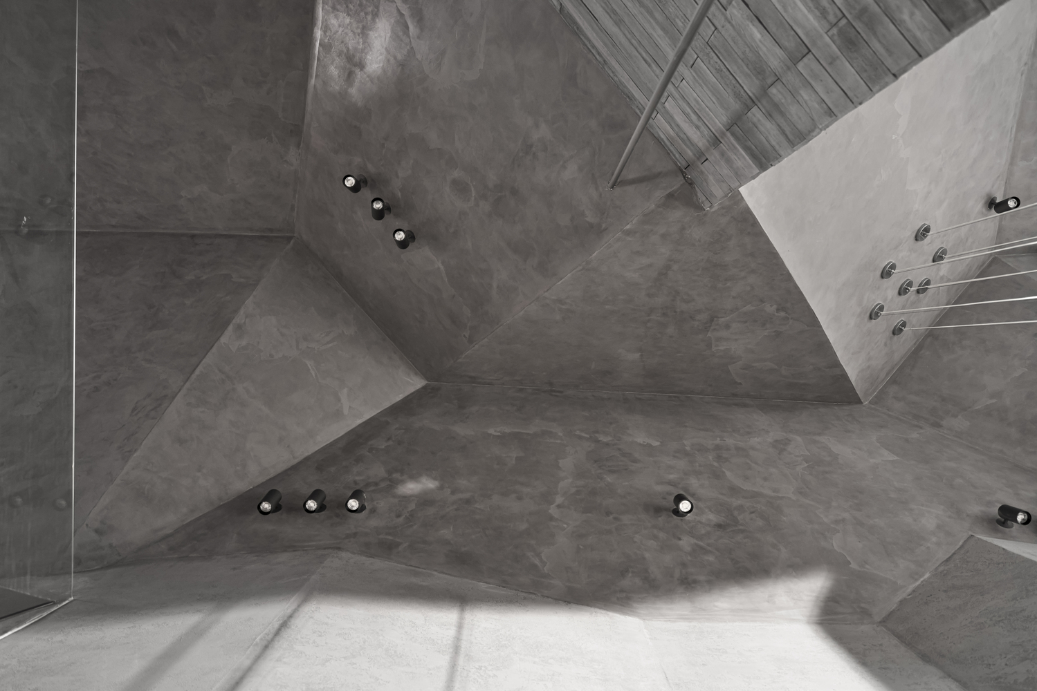 Gallery of LUPH Store / Limdim House Studio - 11