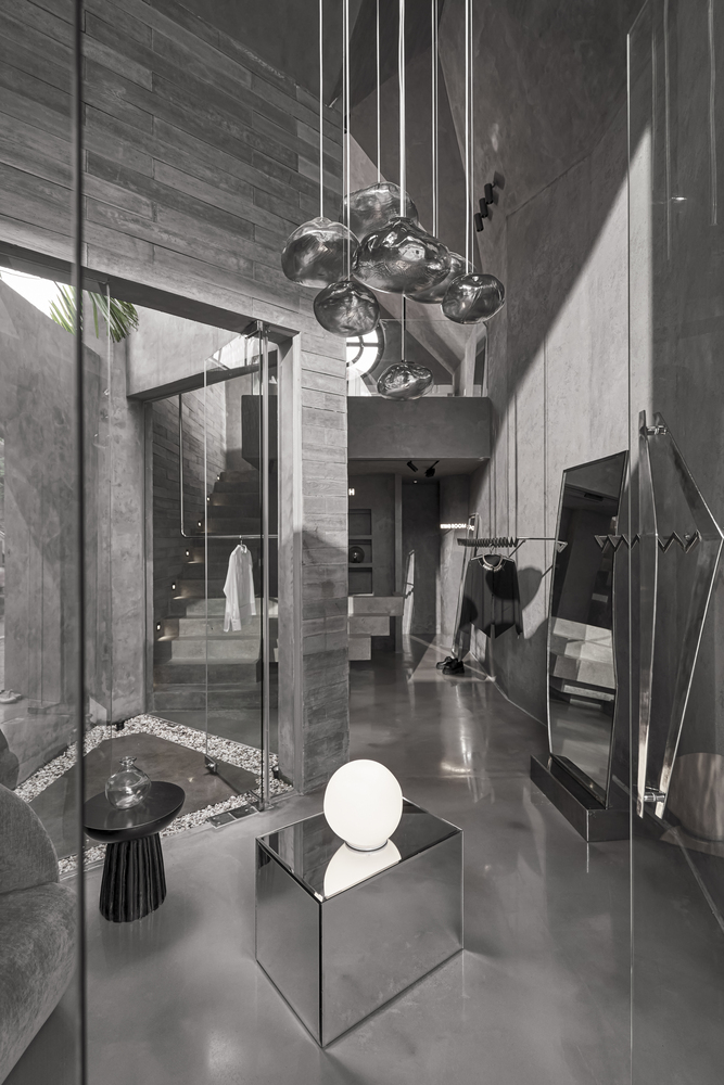 Gallery of LUPH Store / Limdim House Studio - 15