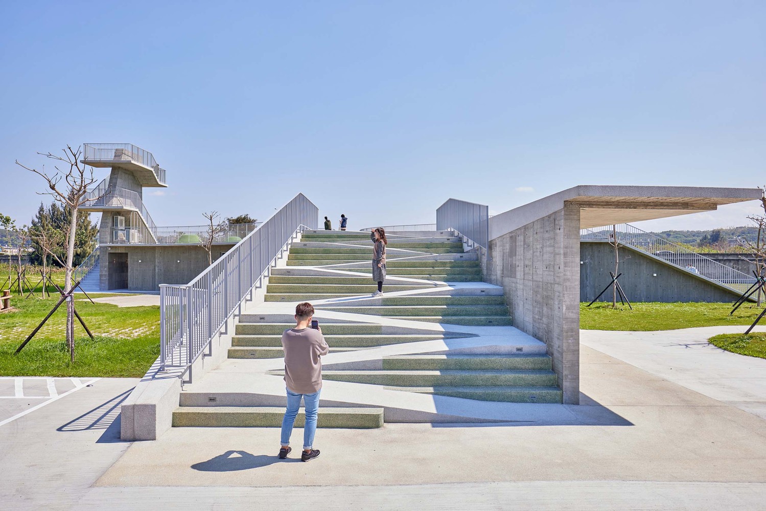 Gallery of Naluwan Community Center / FieldEvo Design Studio ...