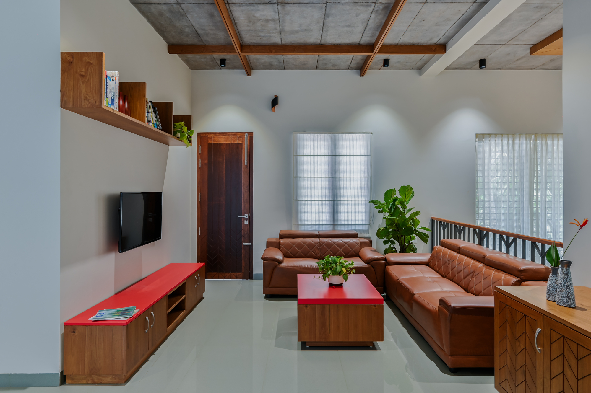 Gallery of Brick Screen House / HONEYCOMB architects - 12