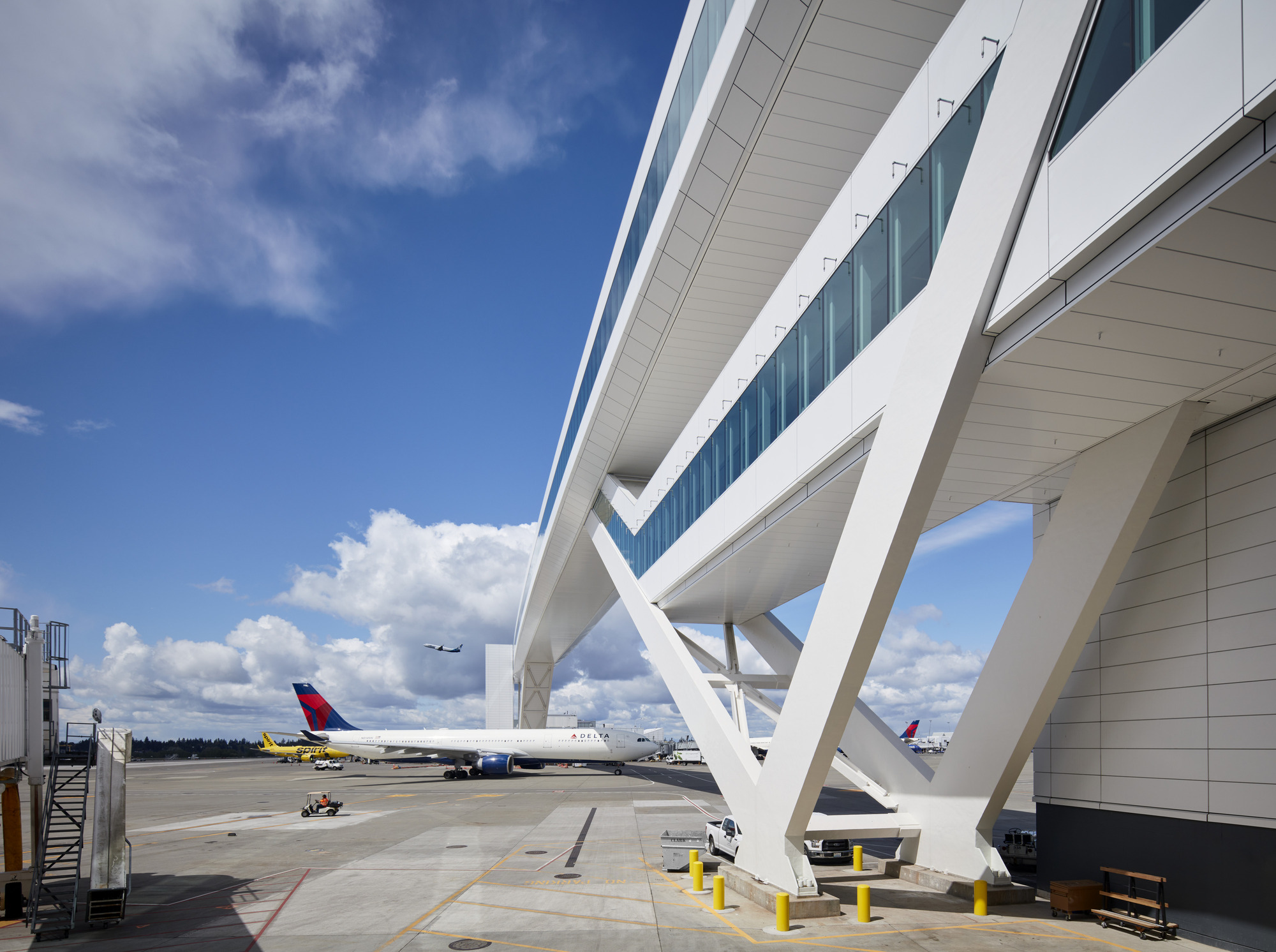 Gallery of International Arrivals Facility at Seattle-Tacoma ...