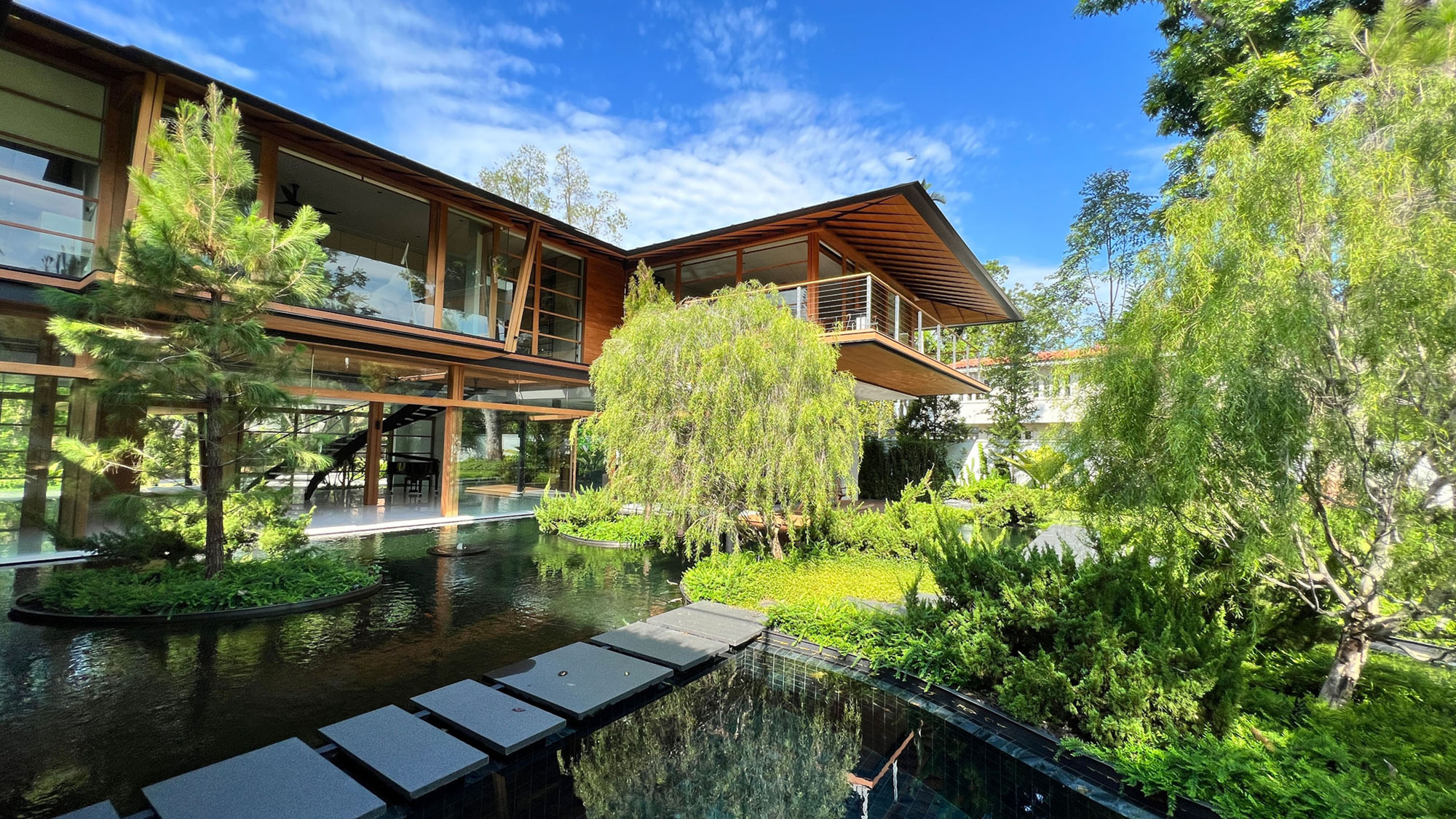 Gallery of Water Courtyard House / Guz Architects - 9