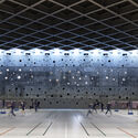 Waseda University Honjo Senior High School Gymnasium / Nikken Sekkei ...