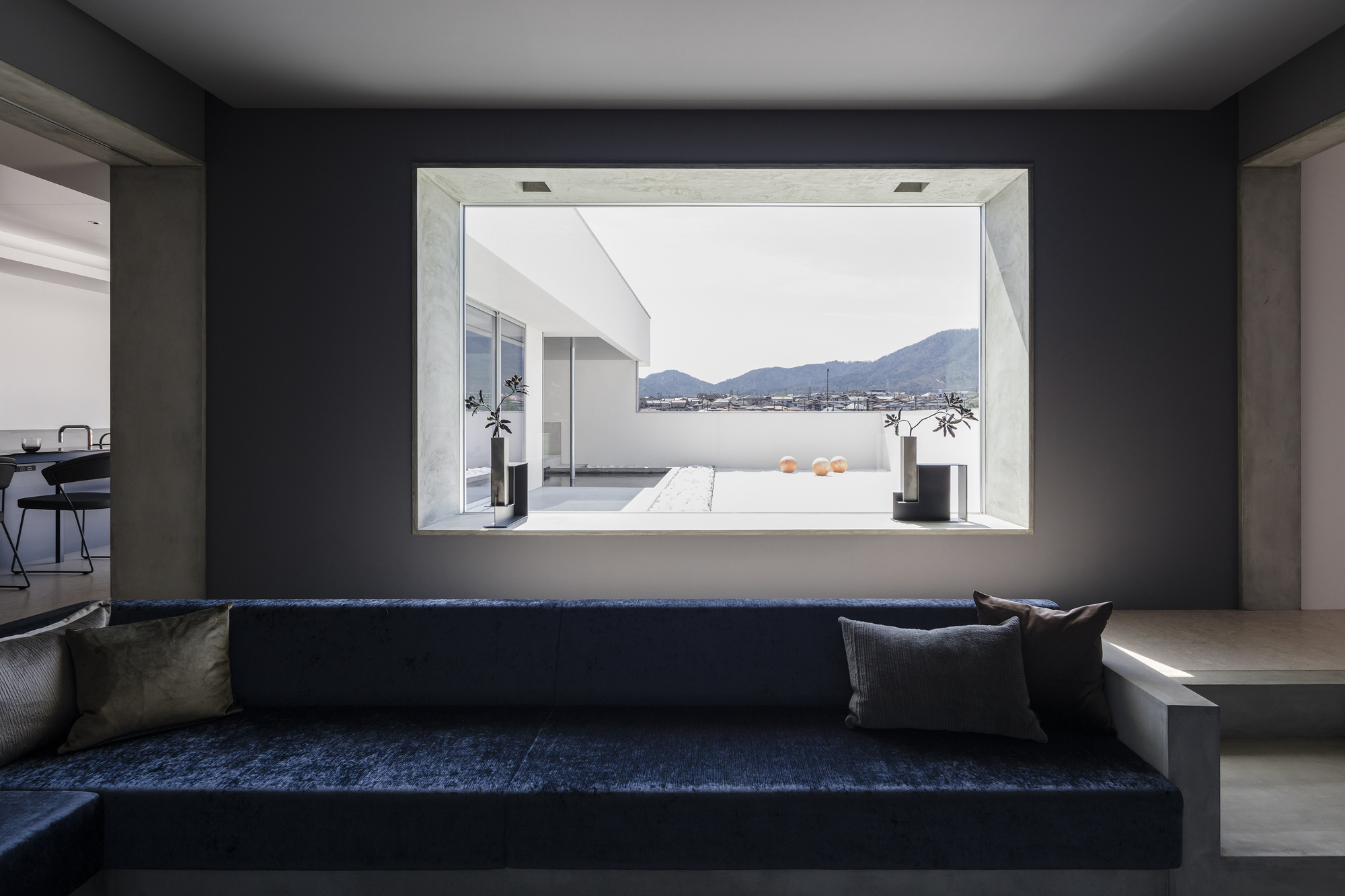 Gallery of Hilltop House / FORM | Kouichi Kimura Architects - 16