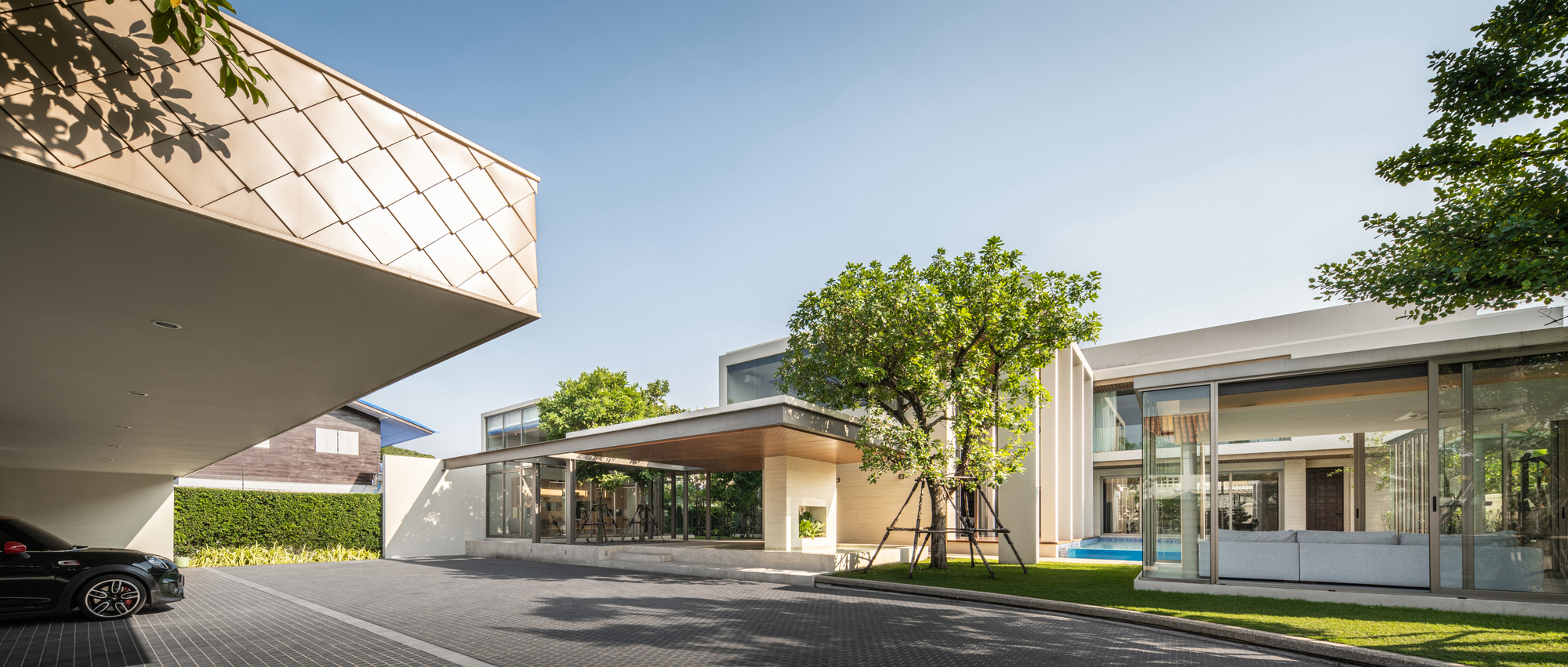 Gallery of TT Residence / FLAT12x - 9