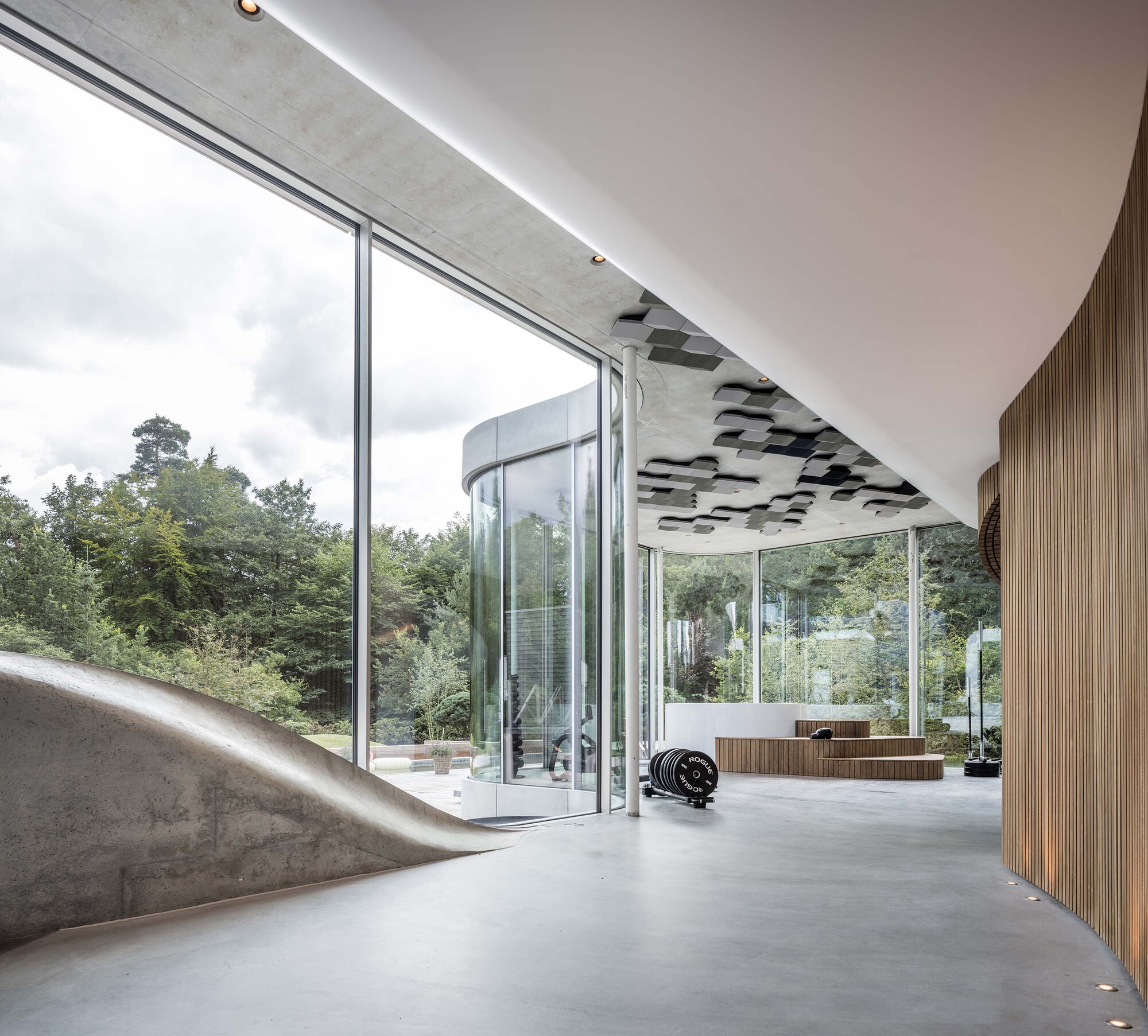 Galeria de Espaço de Lazer Villa Kirk / SPOL Architects - 22
