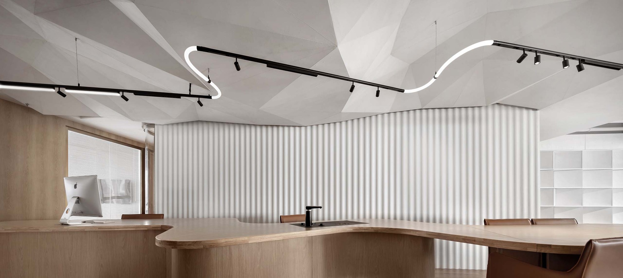 Gallery of The Fintech Office / WIT Design & Research - 11