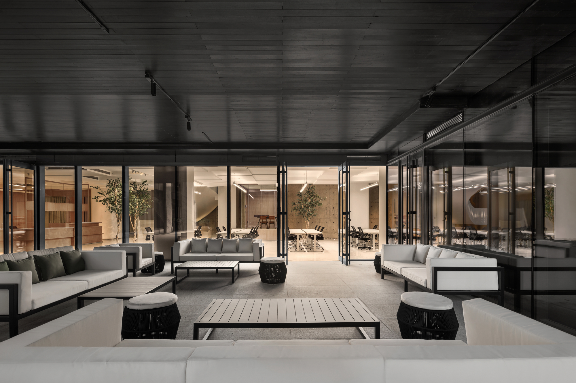 Gallery of The Fintech Office / WIT Design & Research - 32