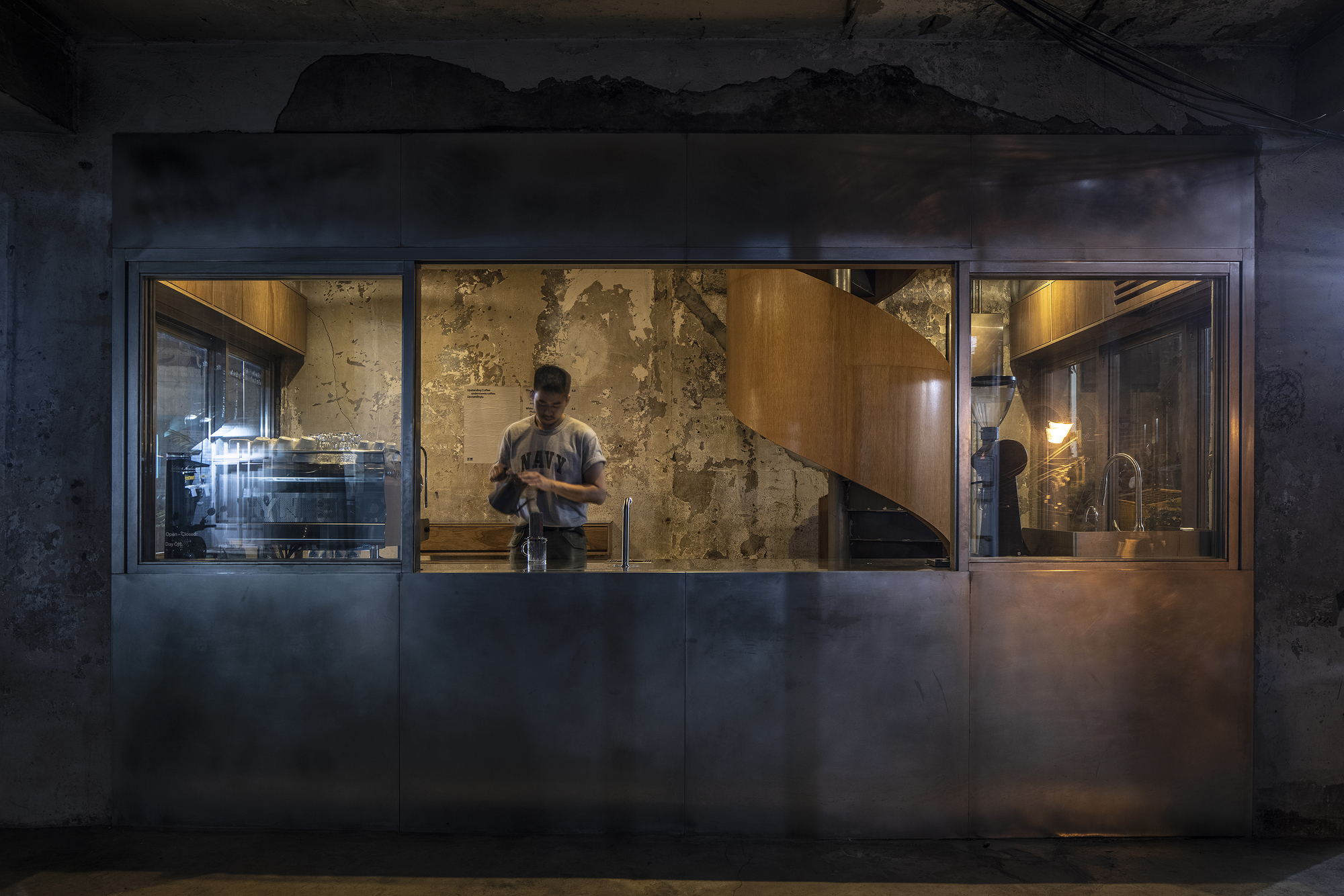 Gallery of Upstanding Coffee / T-FP - 19