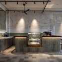 The Cocoa Project Café / T3 Architects | ArchDaily