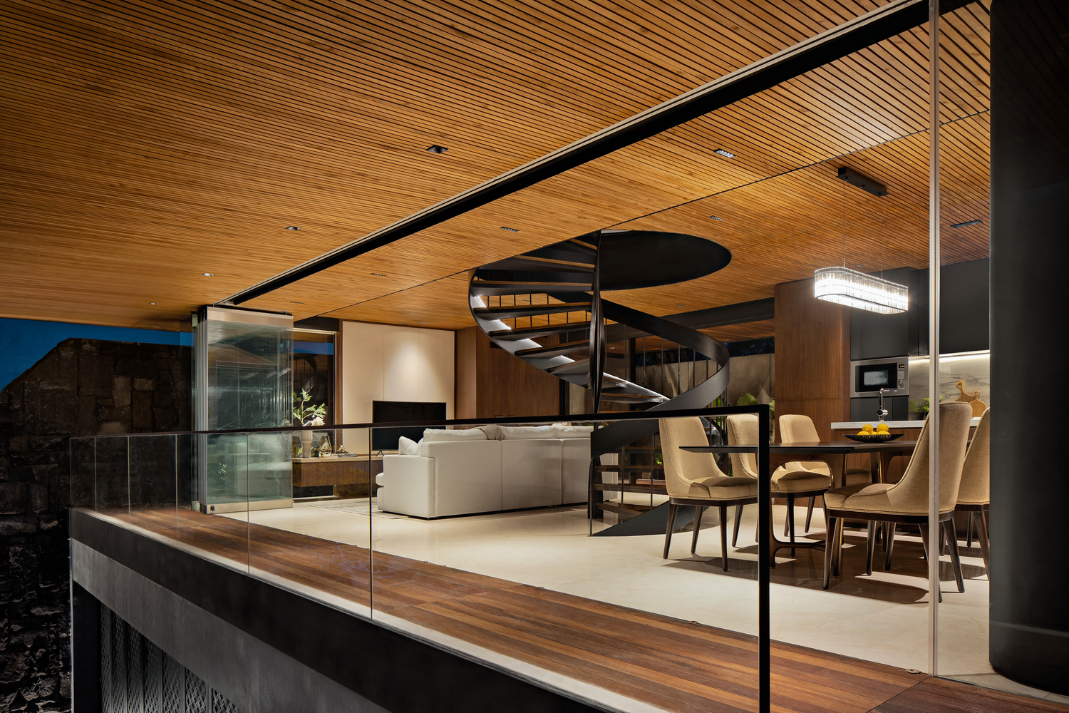 Gallery of The Rice Barn House / K-Thengono Design Studio - 4