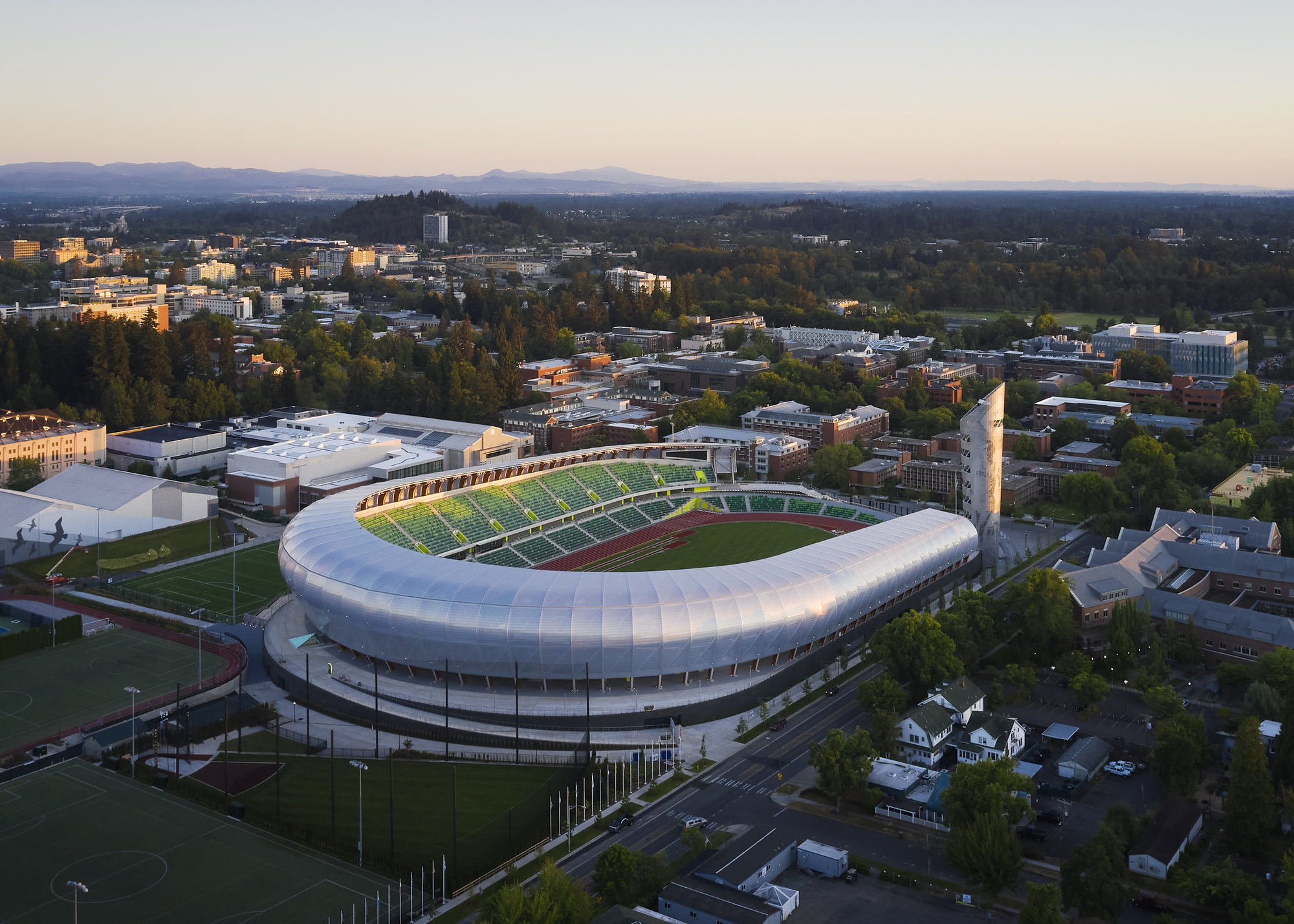 Gallery of Hayward Field / SRG Partnership - 9